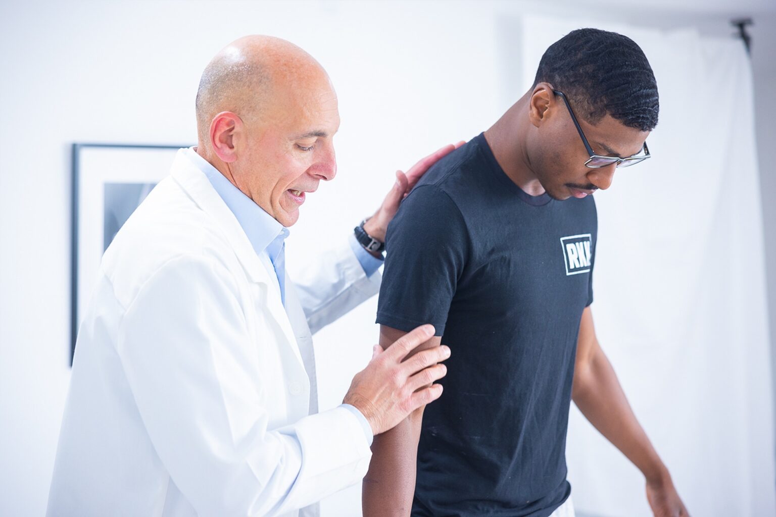 What Is The Sharp Shooting Pain Down My Leg? Understanding Sciatica ...